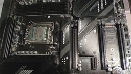 Відгуки про Материнська плата MSI MAG X670E TOMAHAWK Wi-Fi (sAM5, AMD X670, PCI-Ex16) | ROZETKA