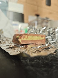 Отзывы о Шоколад молочный Noesis Dubai с фисташковым кремом и жареным ...