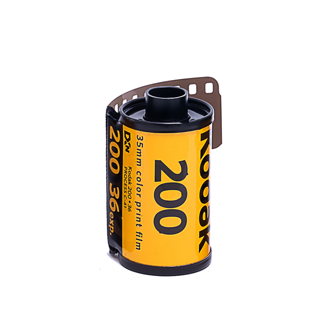 Цветная фотопленка KODAK Gold 200/36 x1 катушка (135 35мм негативная ...