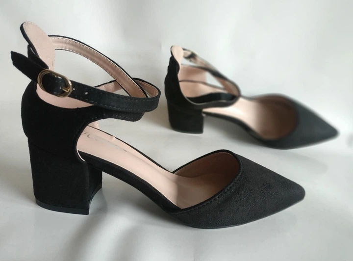 Босоножки Weide Y582 black 202236 38 от продавца: SHOES SPACE – в ...