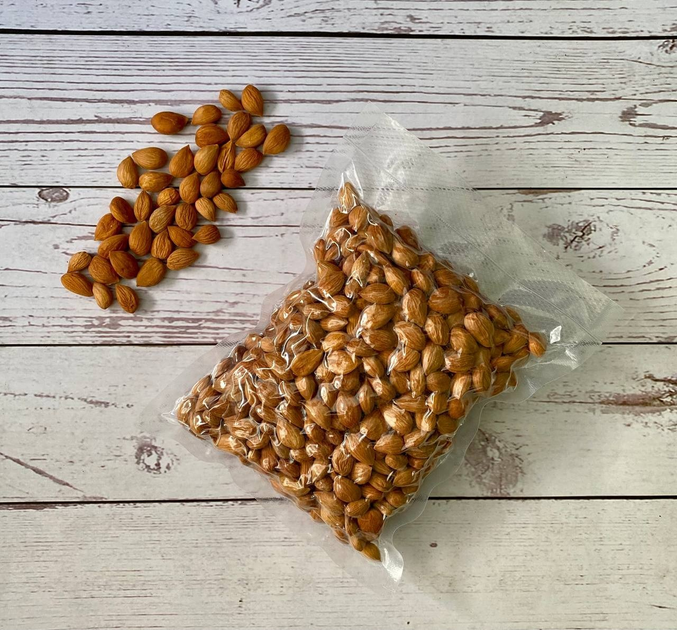 Абрикосовые косточки 100 г от продавца: Healthy Snacks – купить в ...
