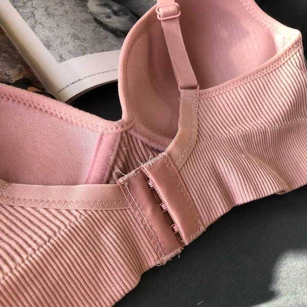 Топ бюстгальтер Ouno 7502 в рубчик Пудра, S/M от продавца: InterCity – в интернет-магазине ...