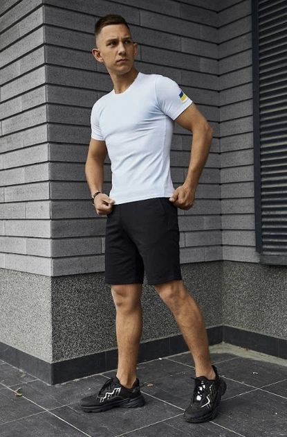 Летний мужской костюм футболка с патриотическим принтом на плече Флаг и ...