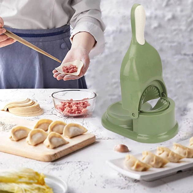 Компактна механічна машинка пельменниця для швидкого приготування