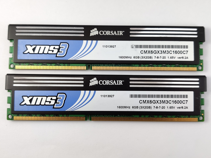 Комплект оперативной памяти Corsair XMS3 DDR3 4Gb (2*2Gb) 1600MHz PC3 ...