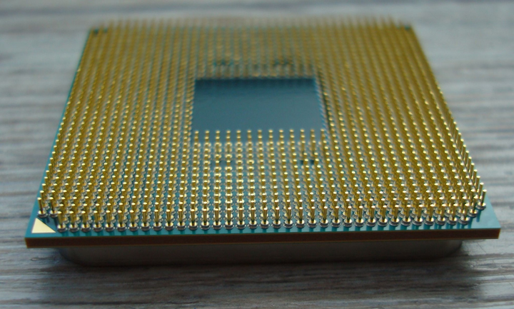 Процесcор AMD Ryzen 3 3200G 4 GHz. 4 ядра/4 потока. Soket AM4. Tray ...