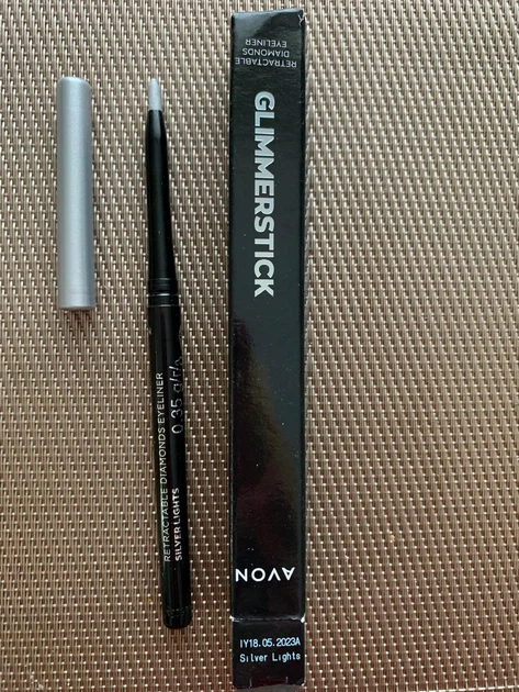 Мерехтливий олівець для очей Avon Сяйво срібла (silver lights)0,28 г ...