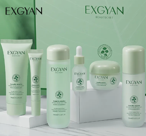 Омолаживающий набор по уходу за лицом с экстрактом азиатской центели ...