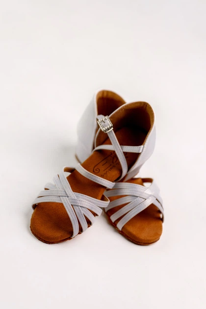 Туфлі для бальних танців блок білий сатин розмір 26 00087 W 26 от продавца Dancity в