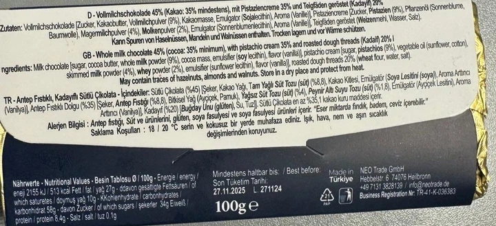 Шоколад молочний Noesis Dubai з фісташковим кремом та смаженим тістом ...