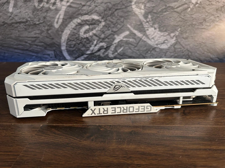 Відеокарта Asus GeForce RTX 3080 ROG Strix White 10GB GDDR6X Б/В – фото ...