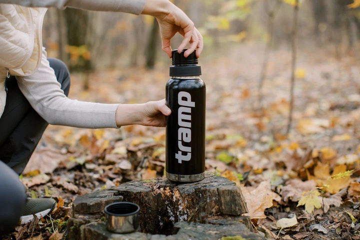 Термос Tramp Expedition Line 1.6 л UTRC-029 Чорний (UTRC-029-black) – купити онлайн на ROZETKA