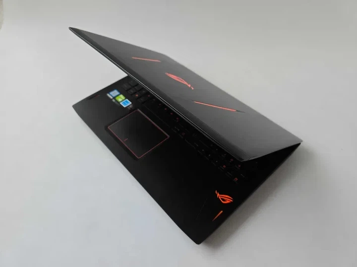 Ноутбук Asus ROG STRIX GL502VS i7 6700HQ/GTX 1070/RAM 16GB/SSD 512GB Б ...