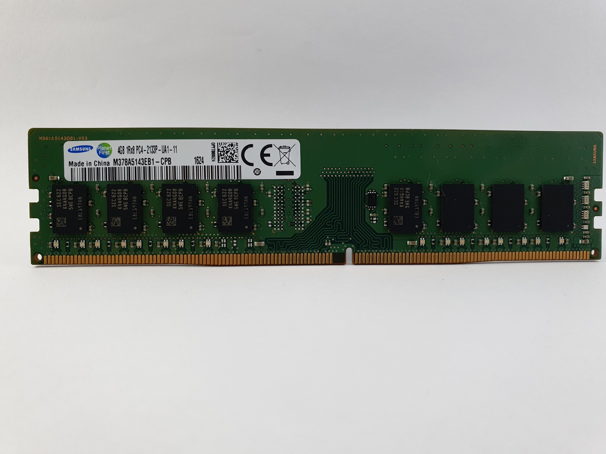 Оперативная память Samsung Ddr4 4gb Pc4 2133p M378a5143eb1 Cpb 11157