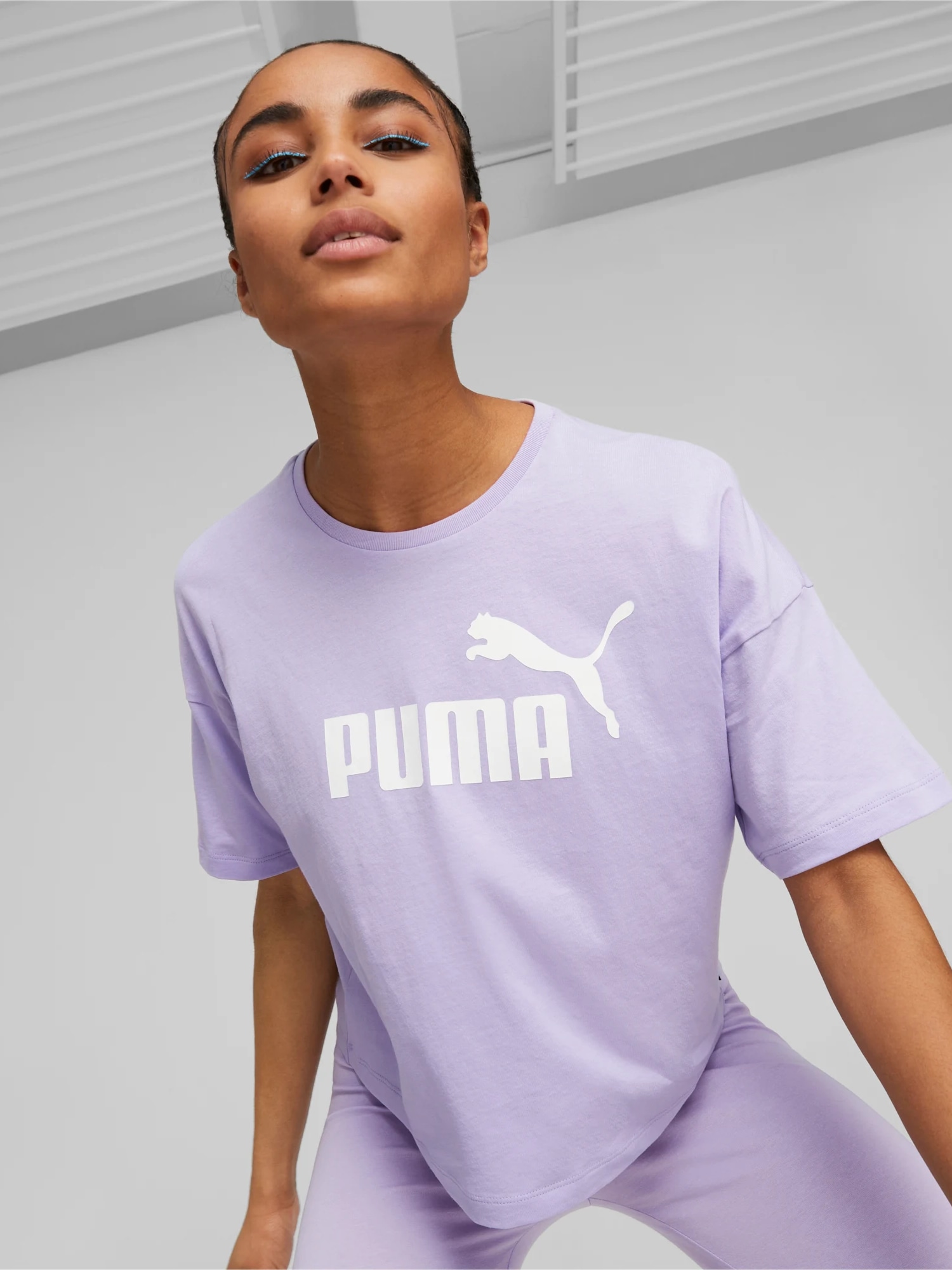 Футболка Puma Ess Cropped Logo Tee 58686670 M Vivid Violet ...