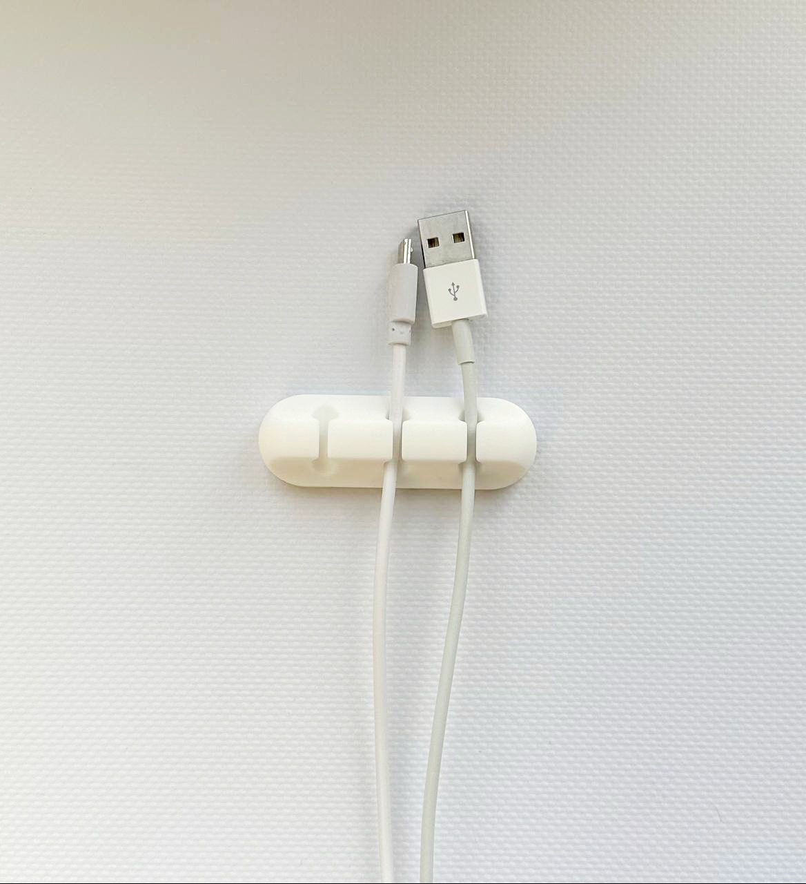 Фиксатор силиконовый зажим клейкий для USB кабелей на 3 провода цвет ...